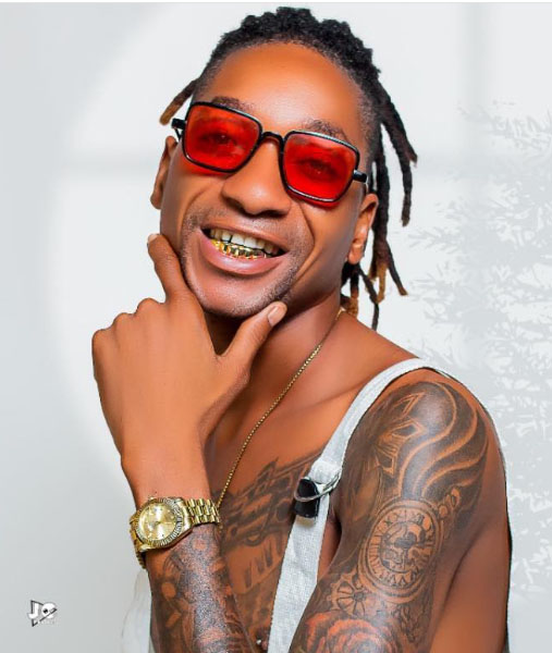 DJ Nelasta | Biografia | lea.co.ao